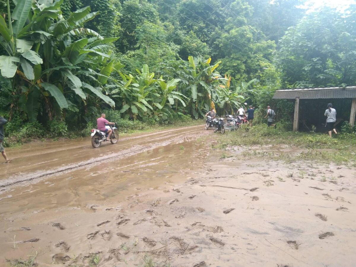 (มีคลิป) แจ้งเตือน ปชช.ท้ายน้ำแม่ยวม เฝ้าระวังระดับน้ำล้นตลิ่ง